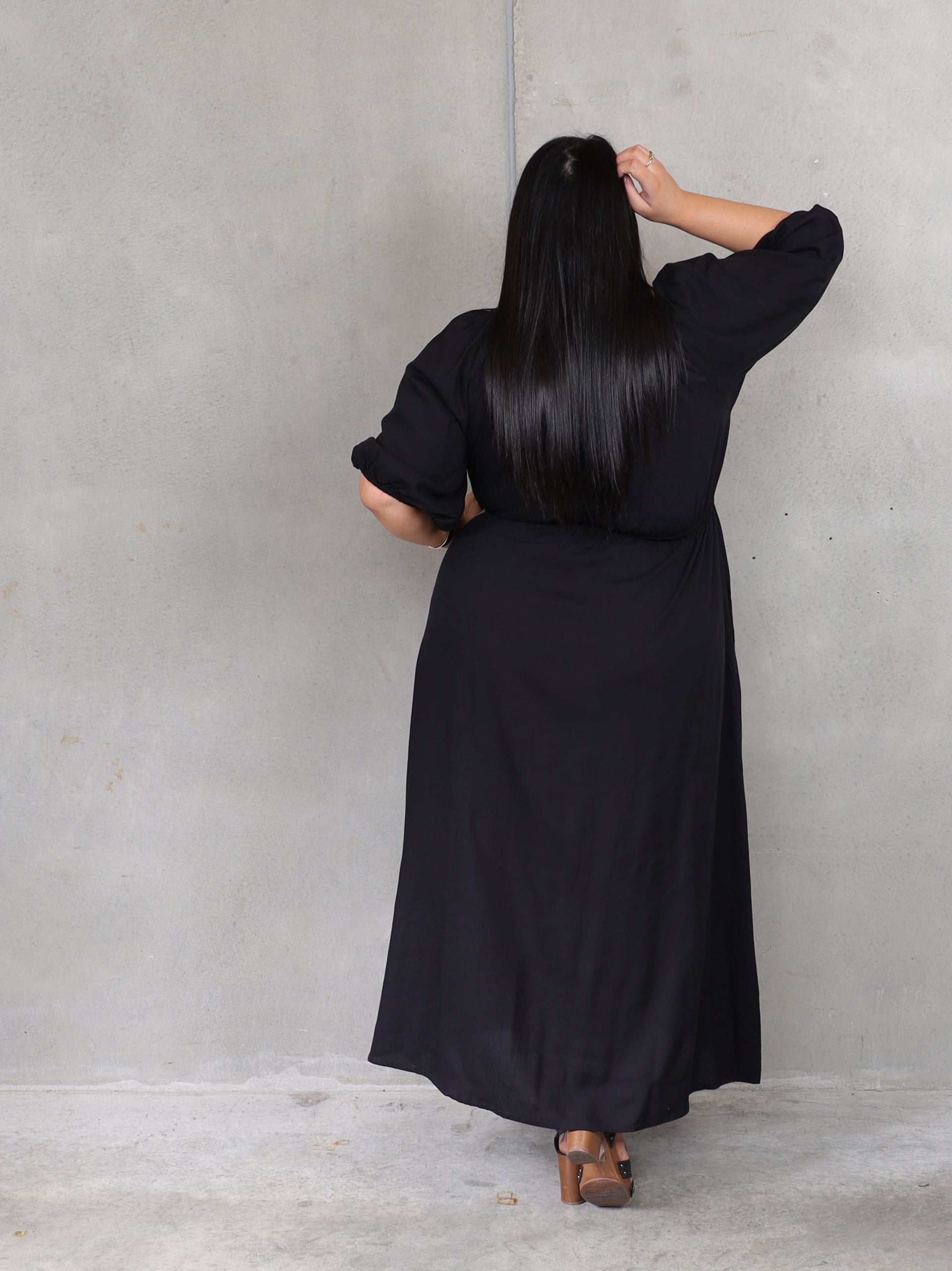 Zoe Dress - Black I Plus Sized Fashion – Isla-Maree