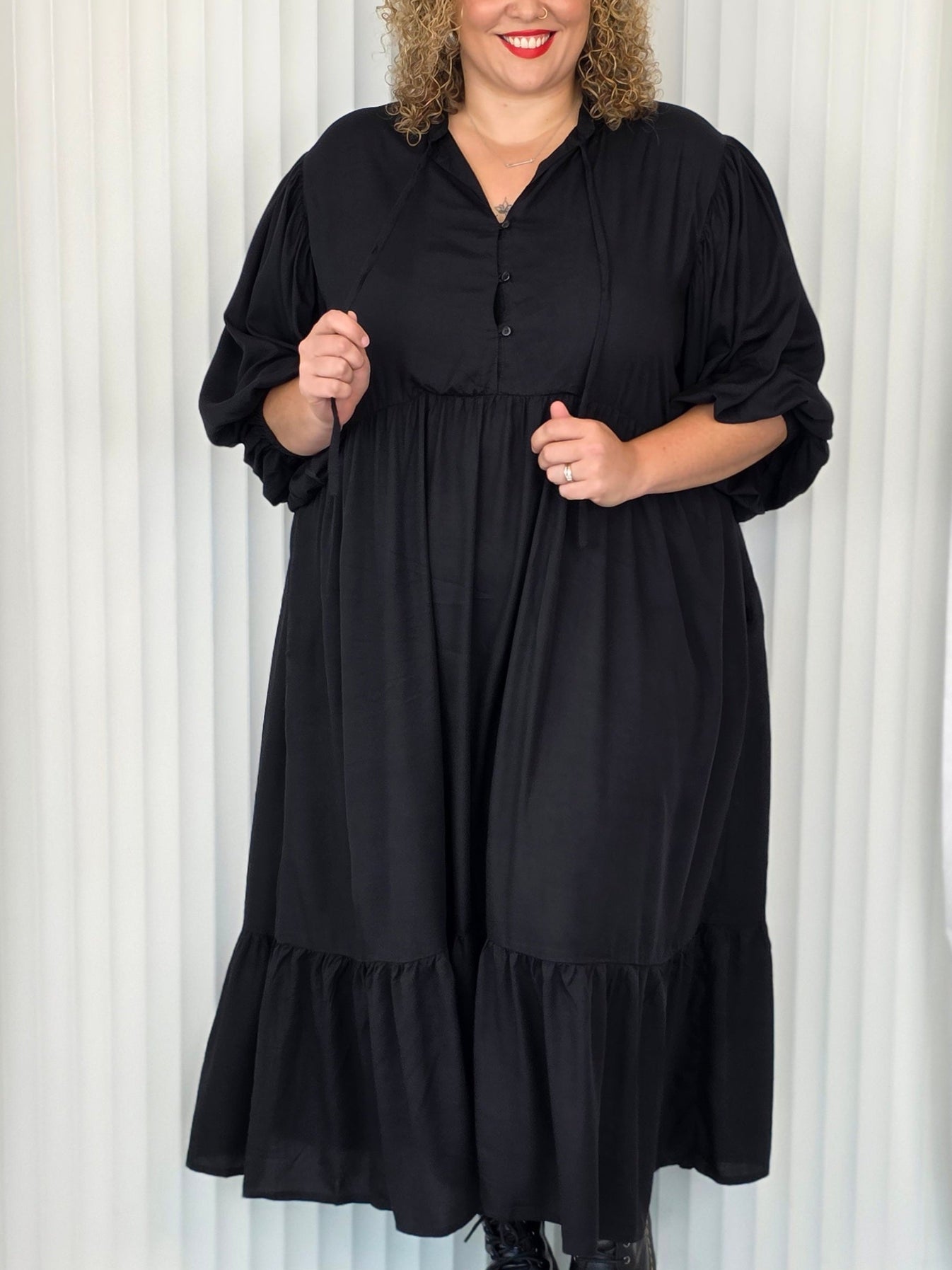Delilah Dress - Black – Isla-Maree