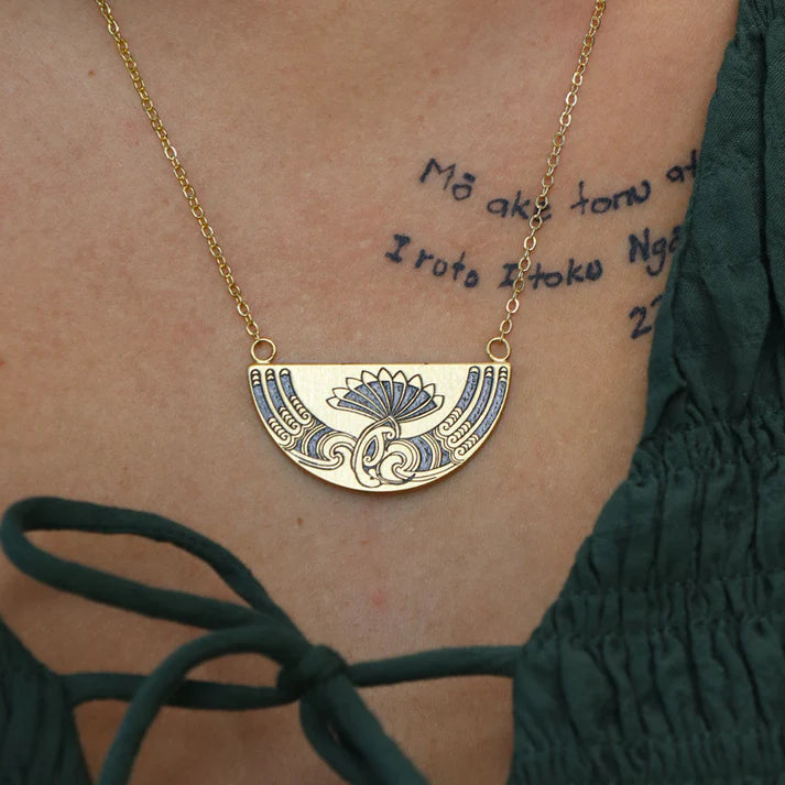 Huia Breastplate Necklace - Gold – Isla-Maree